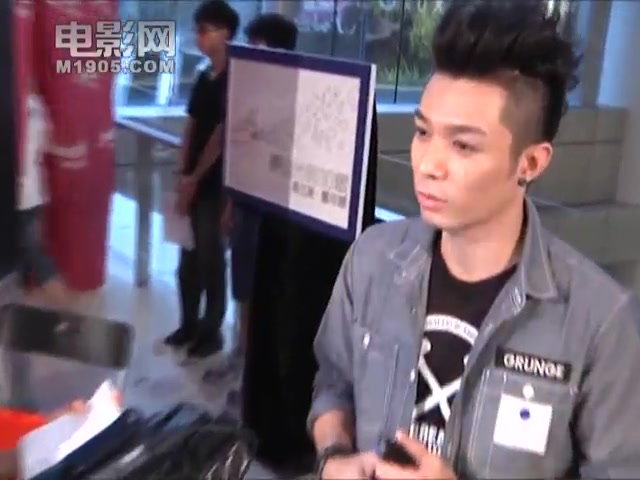 周柏豪力挺好友余文乐 指王璐瑶撒谎博宣传求上位