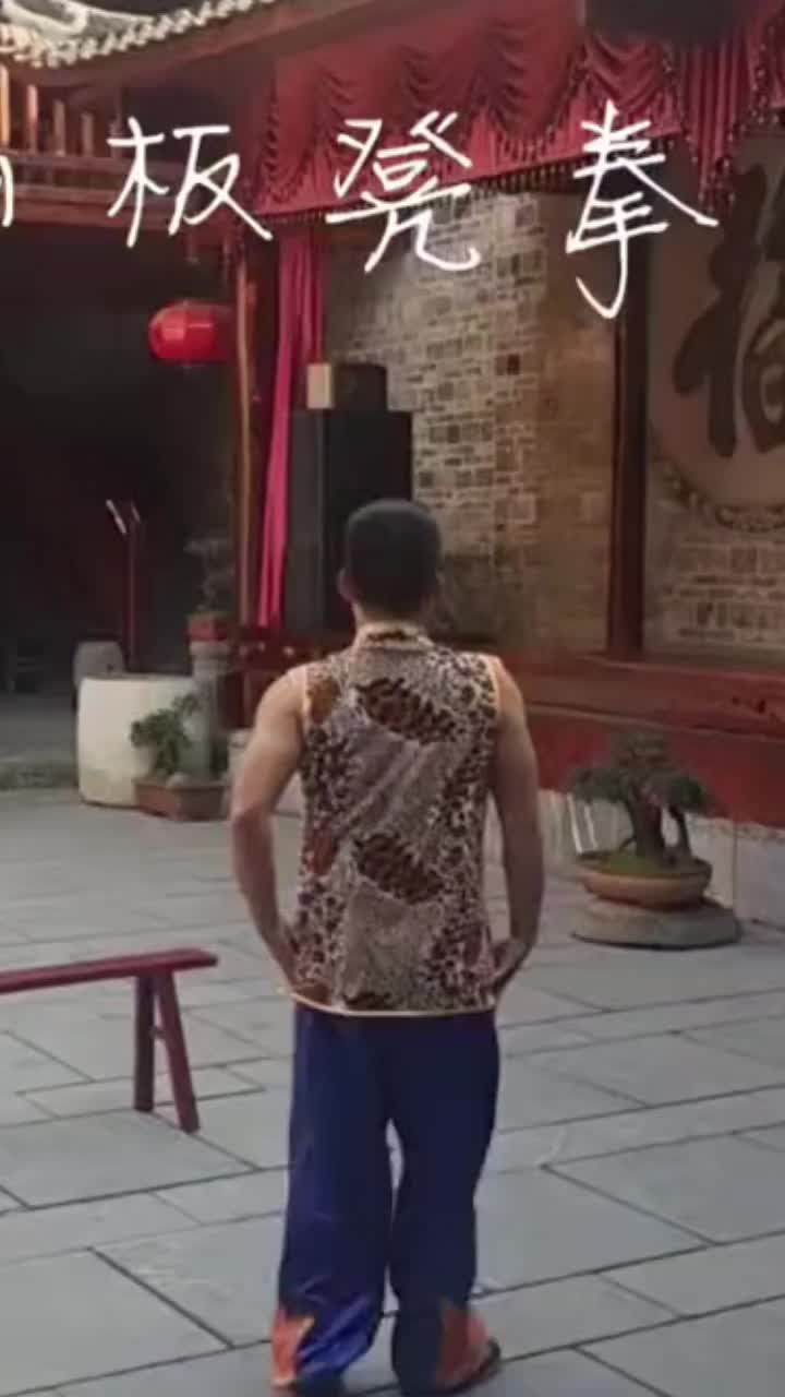 探索中国传统武术的魅力!ߒ� 在这里,每一招每一式都蕴含着千年的...