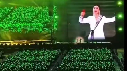 5.4凤凰传奇鸟巢演唱会《我从草原来》全场大合唱