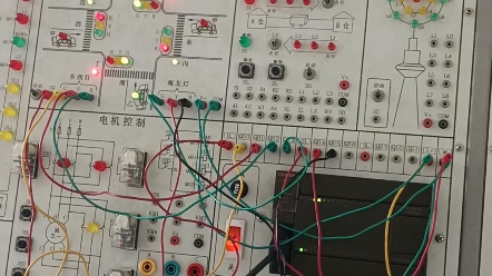 S7-200PLC--交通红绿灯控制