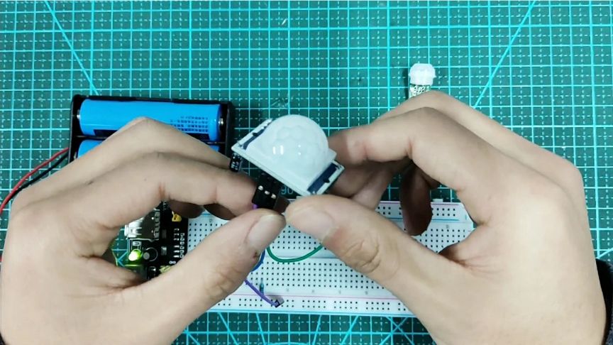 电子模块“人体红外感应”模块,实验+现场演示,简单用起来