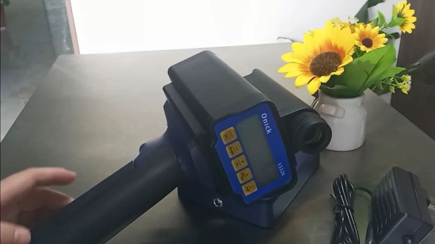 LS320手持激光测速仪,测距测速两不误