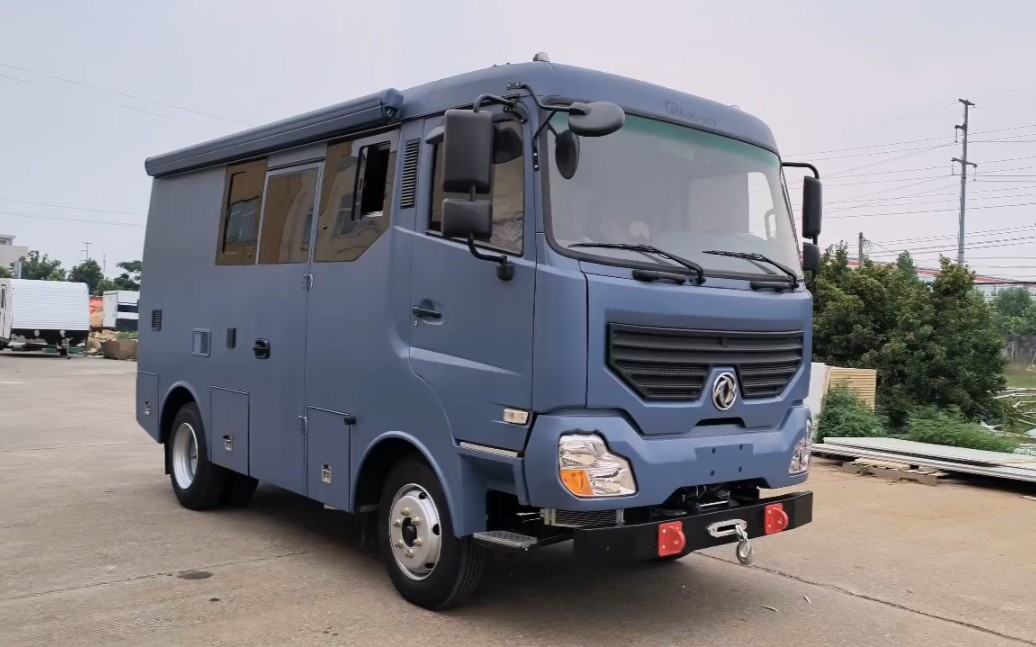 东风挑战者四驱越野房车,想了解这款底盘的看过来