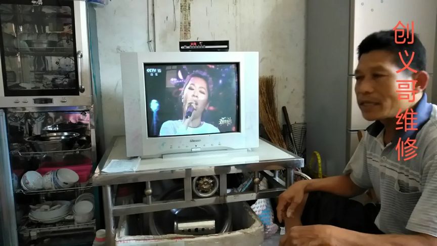 海信21吋彩电屏幕字符显示一切正常,接收不了闭路电视的另种修理