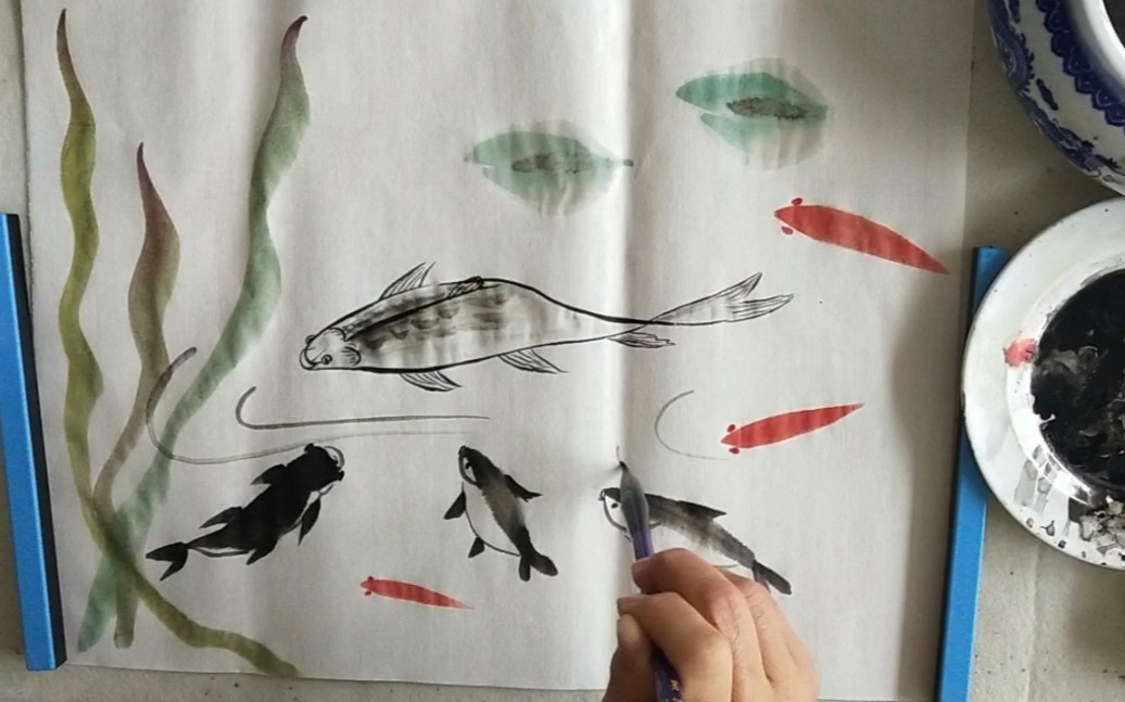 儿童国画入门:5.大鱼、小鱼四种画法