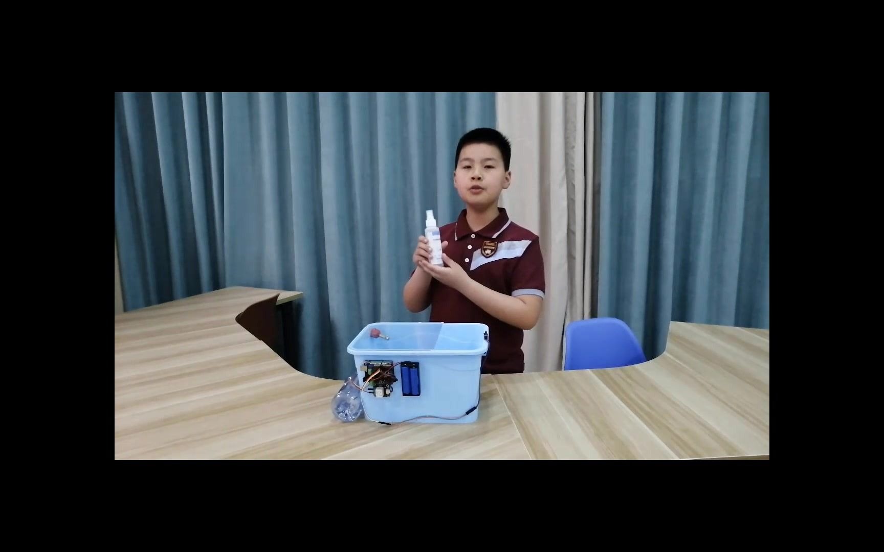 【微视频大赛·优异作品】汉中东辰外国语学校-五年一班-谢同学《全...