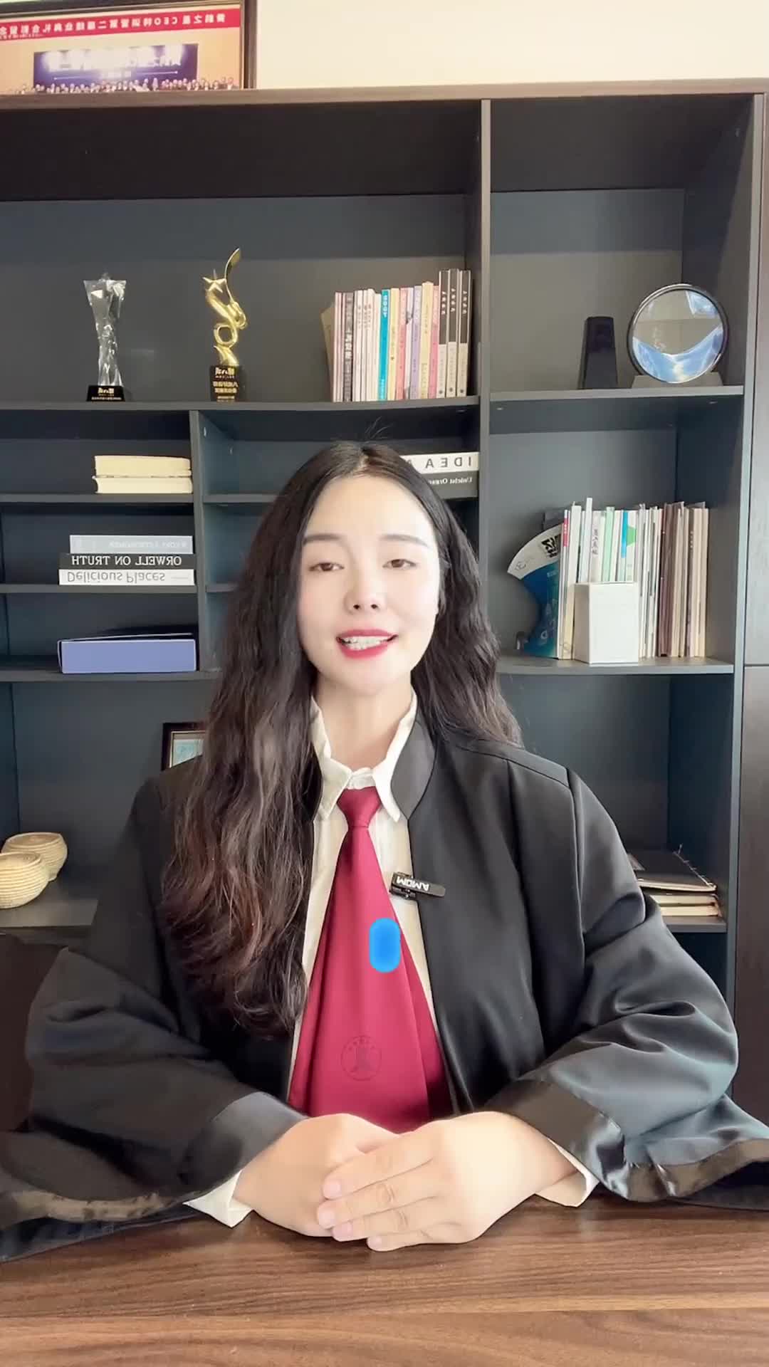 在重庆遇到法律问题,先咨询,满意再委托,律师办案高效透明,立即咨询...