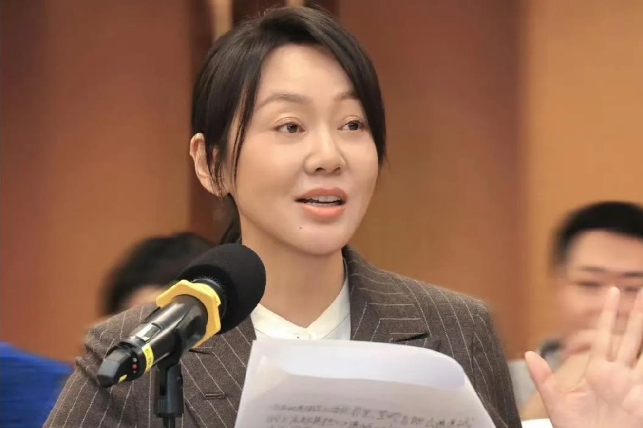《小巷人家》研讨会:闫妮手写感想,深情解读角色