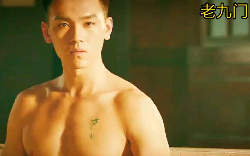 小男孩身体异于常人,被秘密关押R体实验