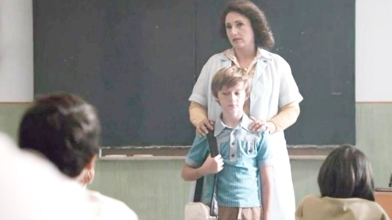 老师这么向全班同学介绍新来的同学,求新同学心理阴影面积