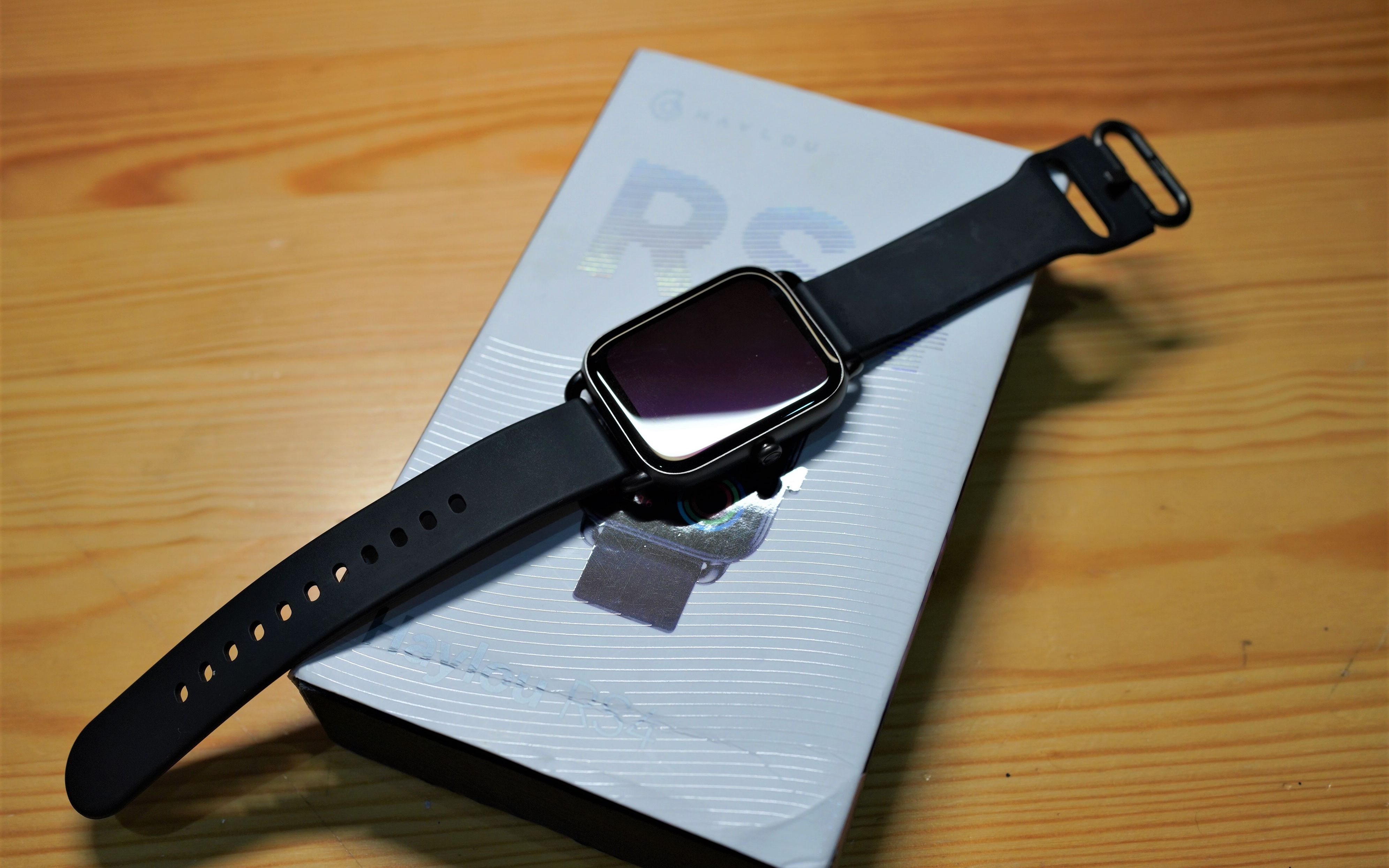 或许是200-300价位的智能手表又一选择-Haylou RS4 Brief