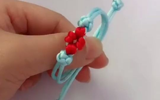 【编织】常用的伸缩结,学会了自己编手链方便!