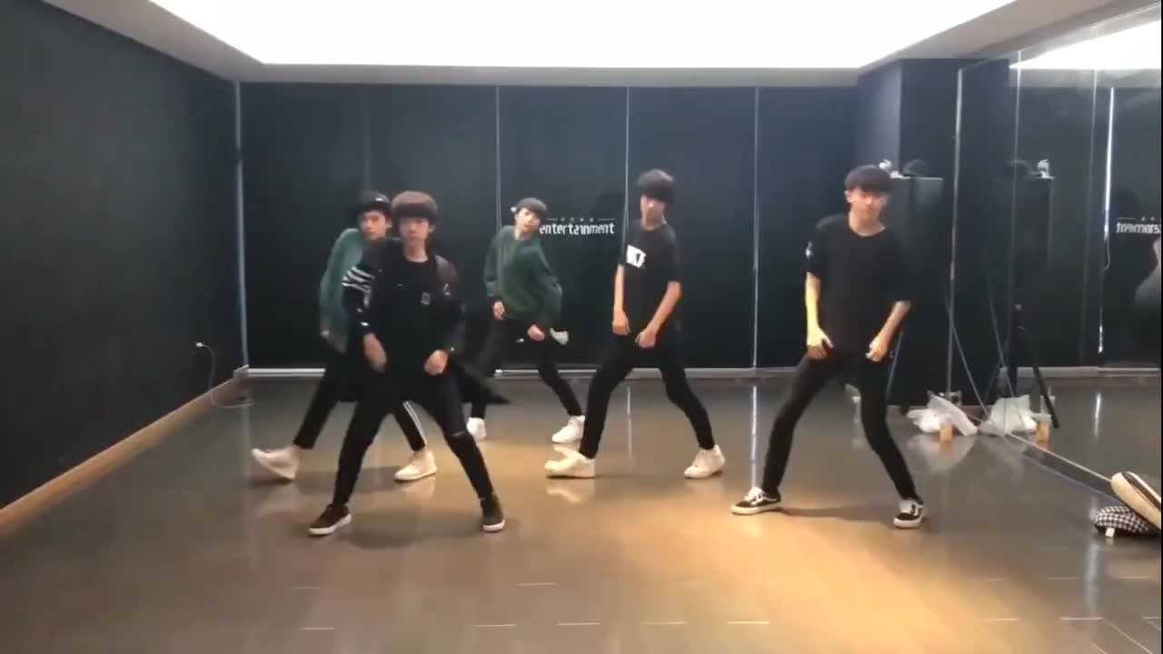 TF家族:《美人鱼》练习室,宋亚轩的舞蹈怎么这么撩人啊