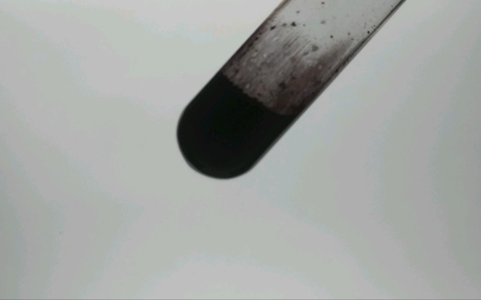 当三氧化二铁遇上高浓度过氧化氢