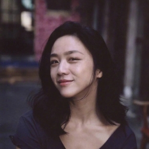 鱼黛紫 