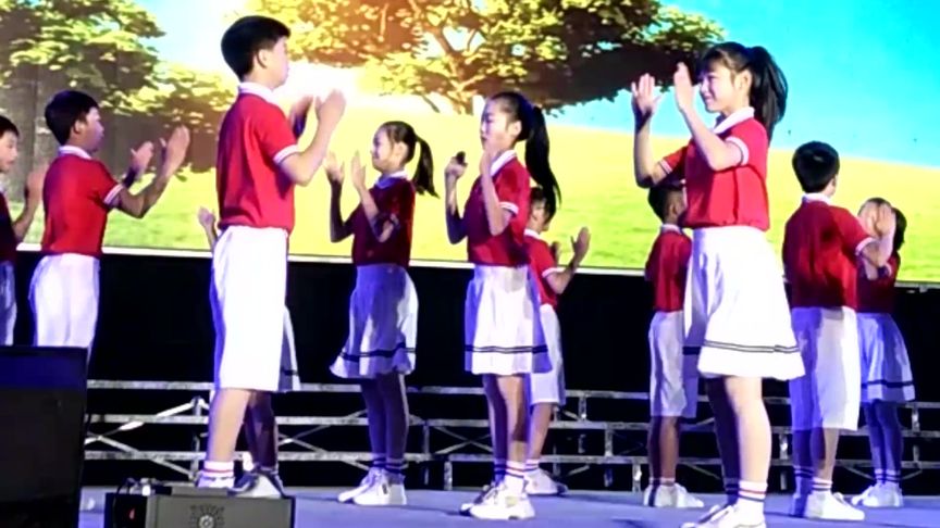 2020元旦师生联欢晚会 舞蹈:青春飞扬(初一学生)