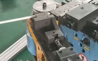 ...机20不锈钢弯管180度电热管折弯机设备,全自动数控折弯机一次折弯...