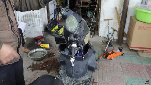 电动车喇叭不响别担心这几个地方都要检查一遍