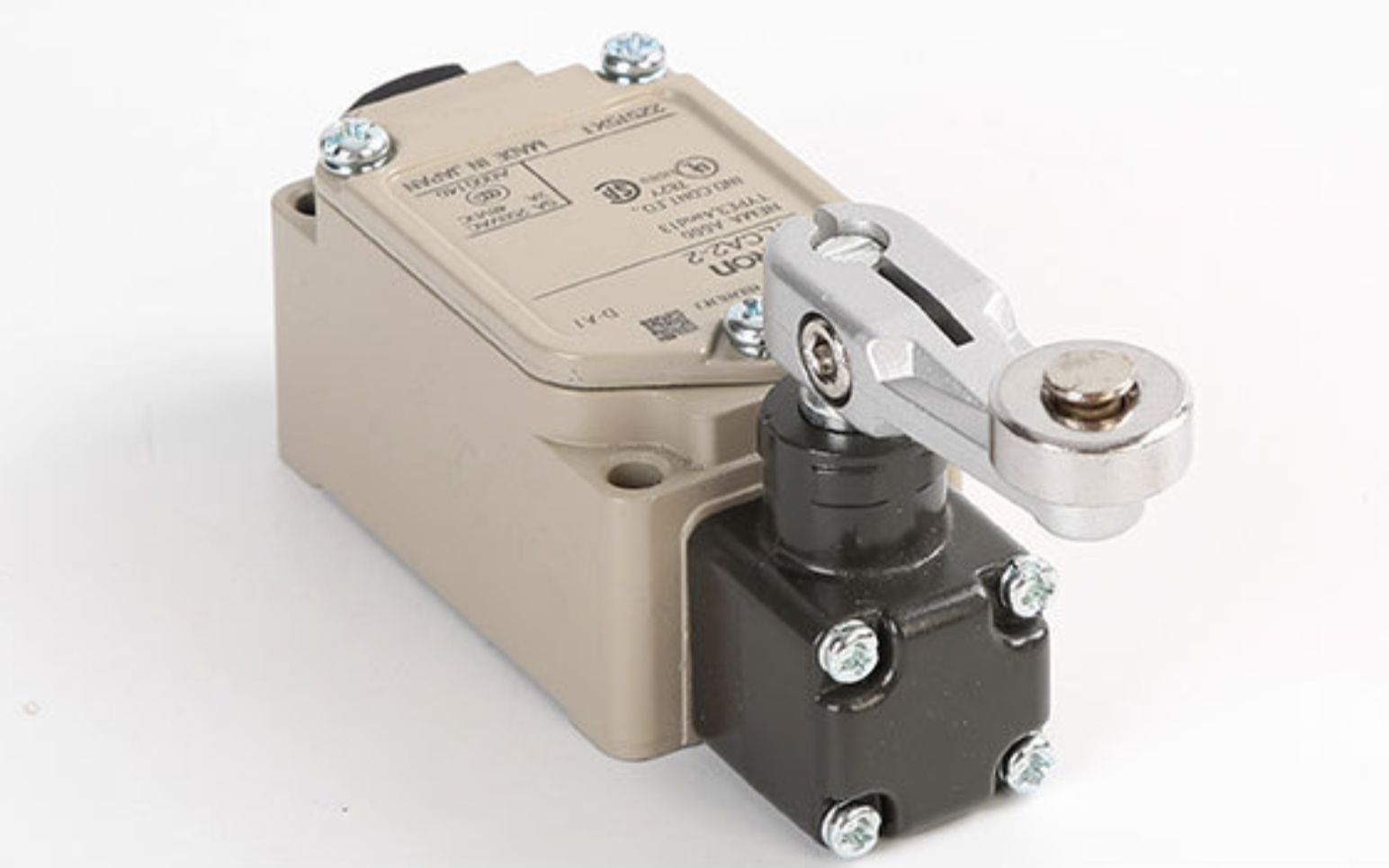 电工零基础必备:行程开关的应用,5分钟就讲透了!