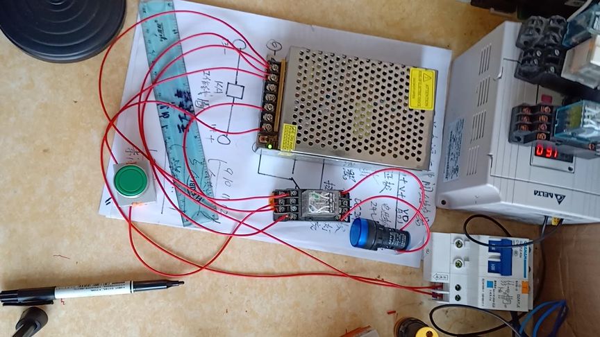 086.开关电源和中间继电器接线应用DC 24V。