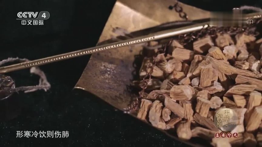都说川贝蒸梨能治咳嗽,一老人却越吃越厉害,这是怎么回事?