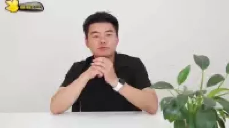 当面试官说到你认为自己最大的优缺点是什么, 机智的你改怎么回答