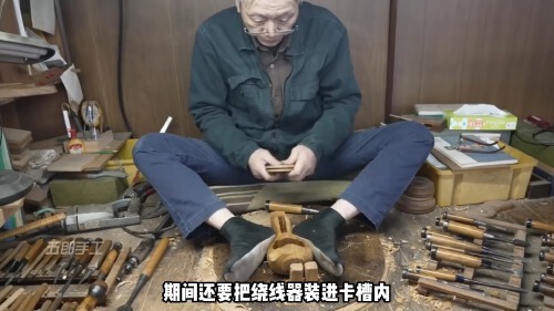 老木匠人手必备的神器,用木头制作的传统墨斗,工艺精湛质感出色