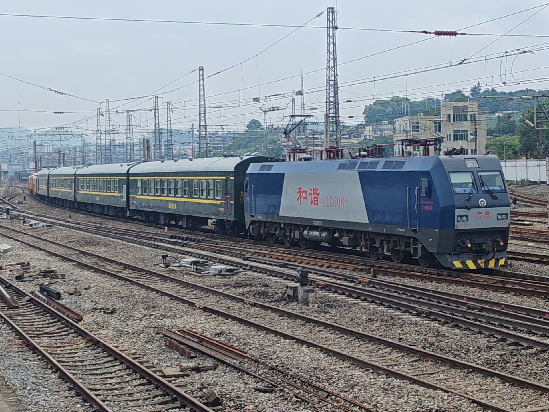 韶关东站四小时进出站列车·2025.05.26京广线韶关东站南头拍车(下)