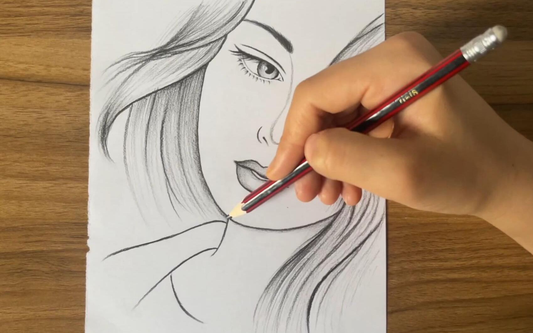 【铅笔画教程】 今天遇到了一个漂亮的女孩子