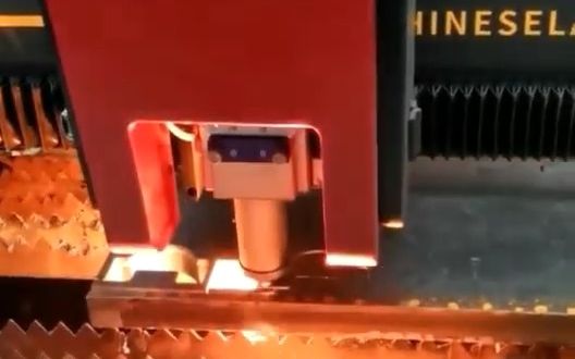 6千瓦的激光功率,6000w切割35毫米