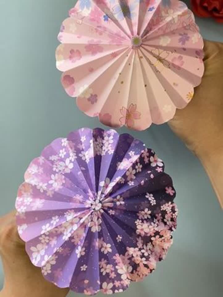 五一假期,和孩子来折可以打开的迷你手工小雨伞吧