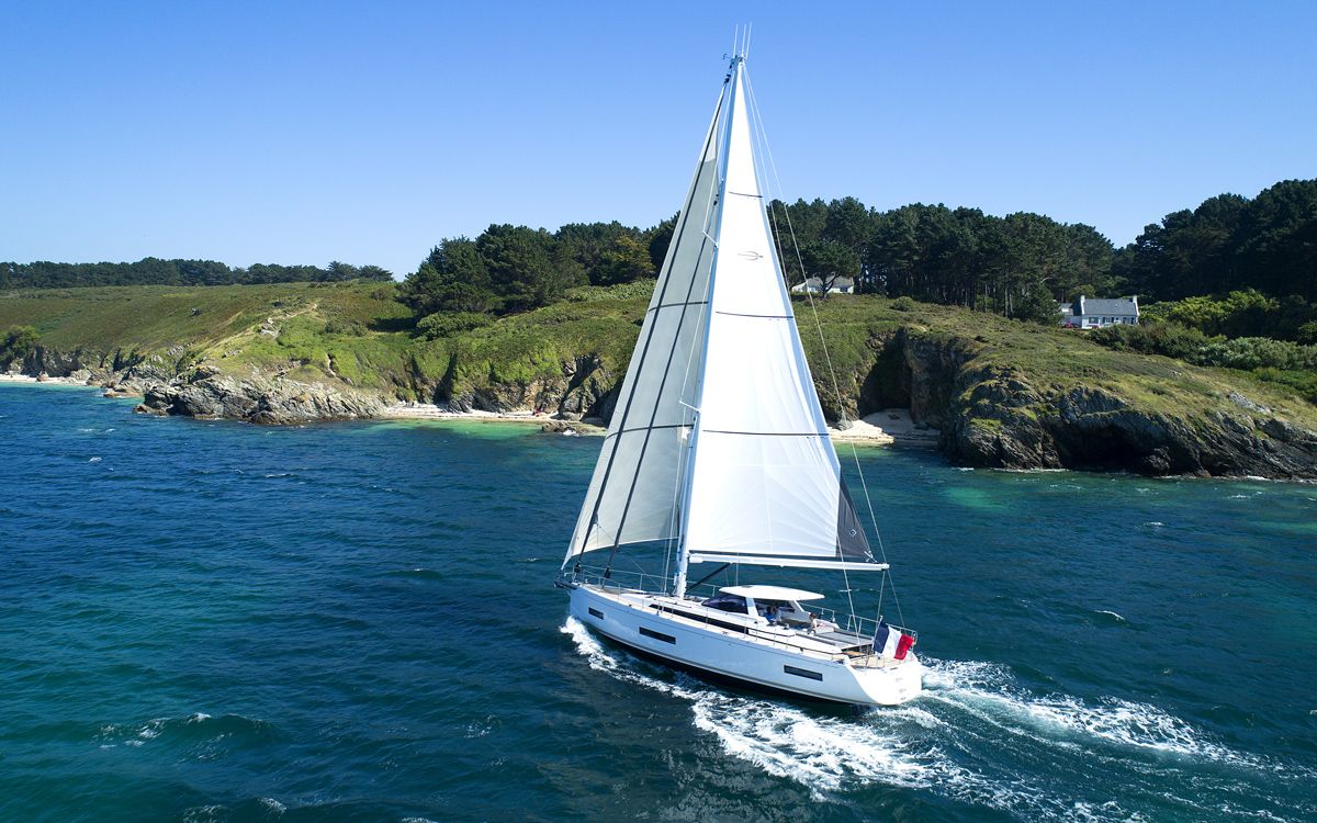 Amel 50 - 蓝水帆船