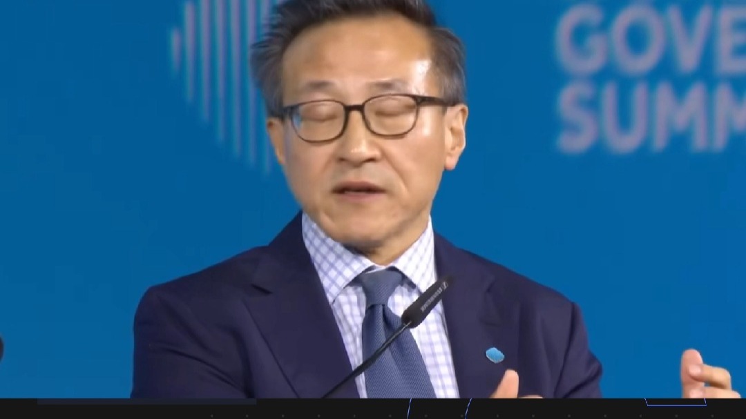 蔡崇信谈 DeepSeek:它证明了开源的价值,闭源模型的努力价值接近于零