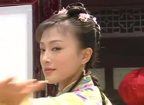 还珠格格3:知画人如其名,边跳舞边画画,成品惊艳众人