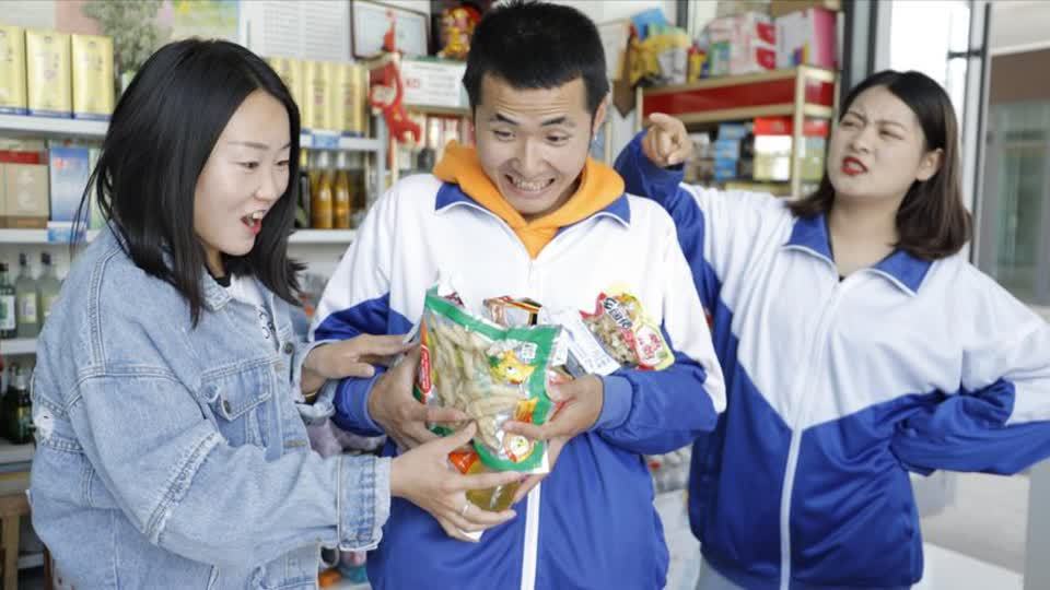 分数代表钱数存入银行,为何学霸余额不足,学渣却腰缠万贯