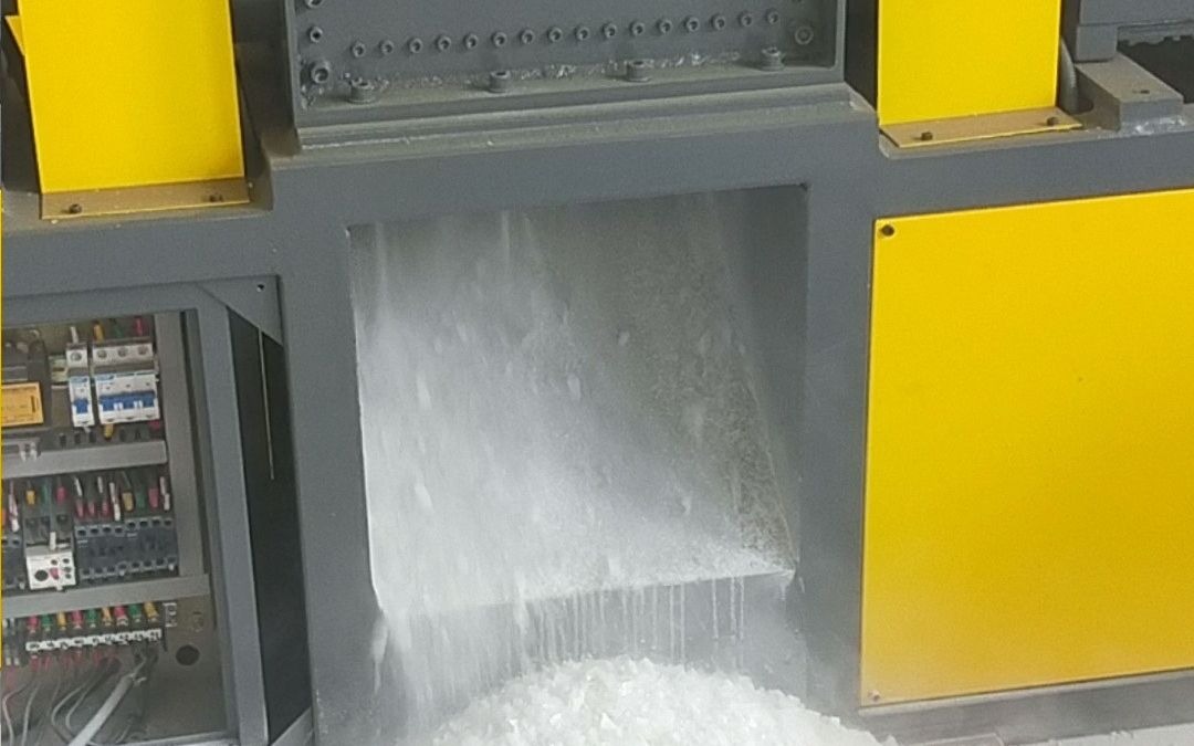 石英玻璃撕碎机 小型双轴撕碎机厂家 马鞍山华轩