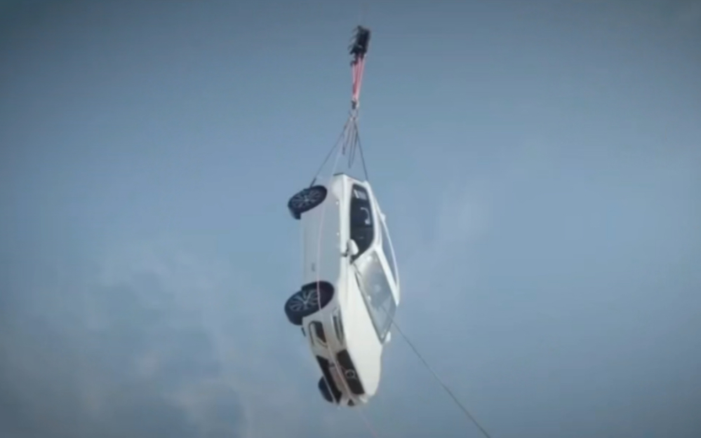 沃尔沃夸张到离谱的安全测试