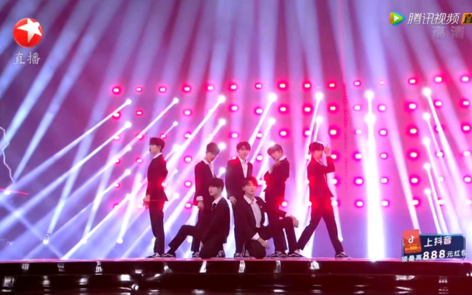 【TNT时代少年团】2021跨年《只有我一个人觉得你好看吗》《要你管...