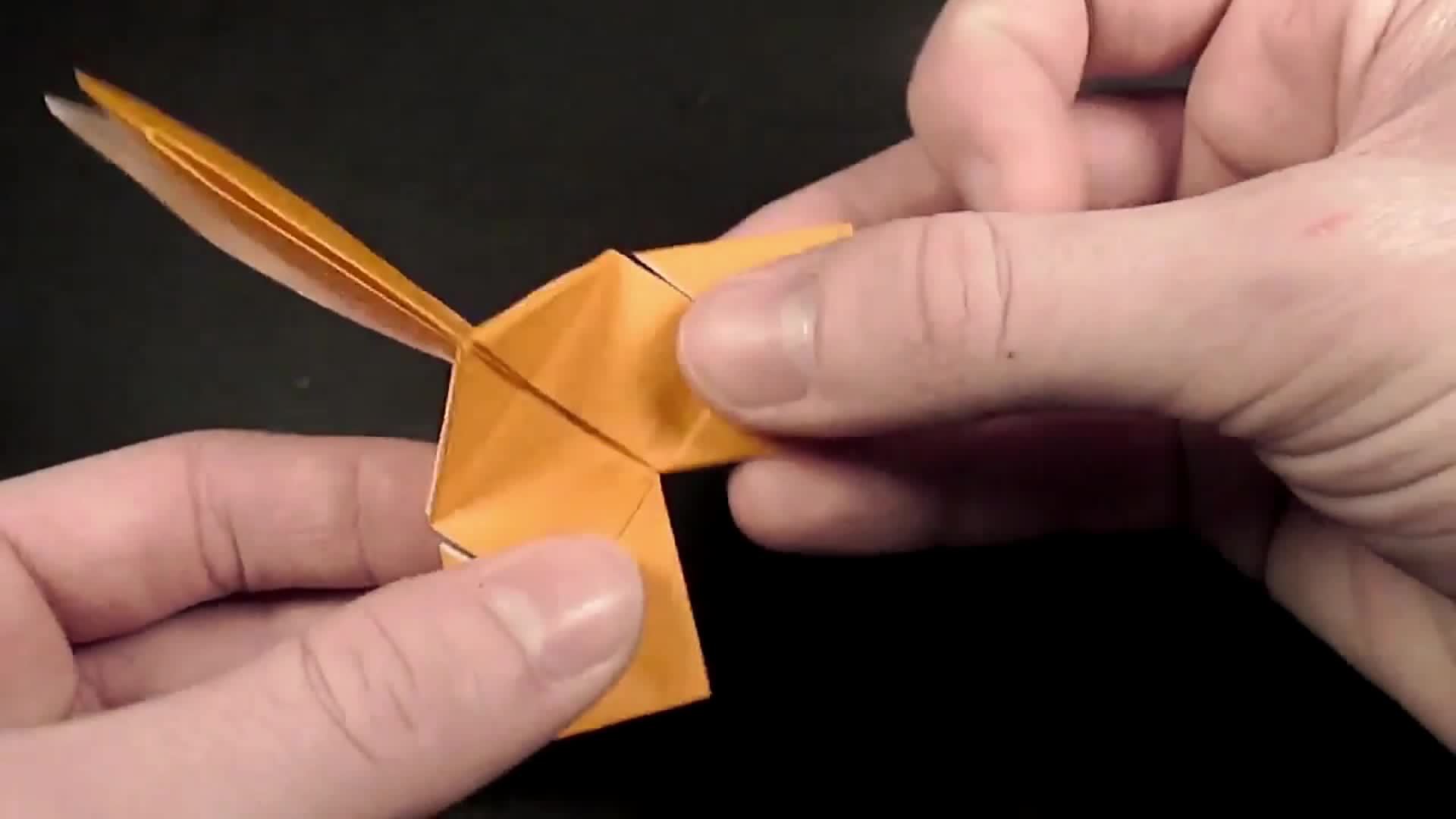 简单有趣的折纸剪刀教程,可以像真的剪刀那样动起来!