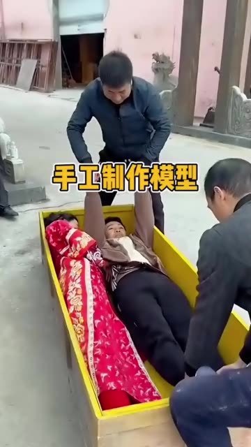 手工制作的模型,不走近看还以为是真人呢