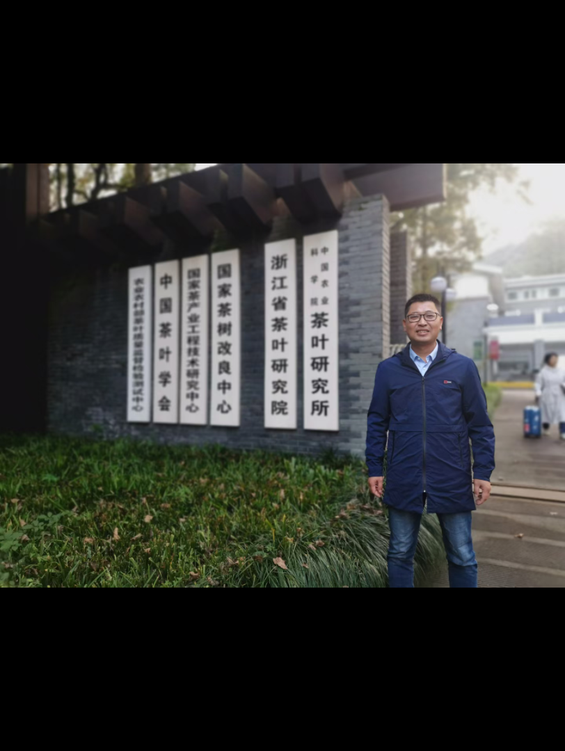 理论学习与长期实践结合叫经验