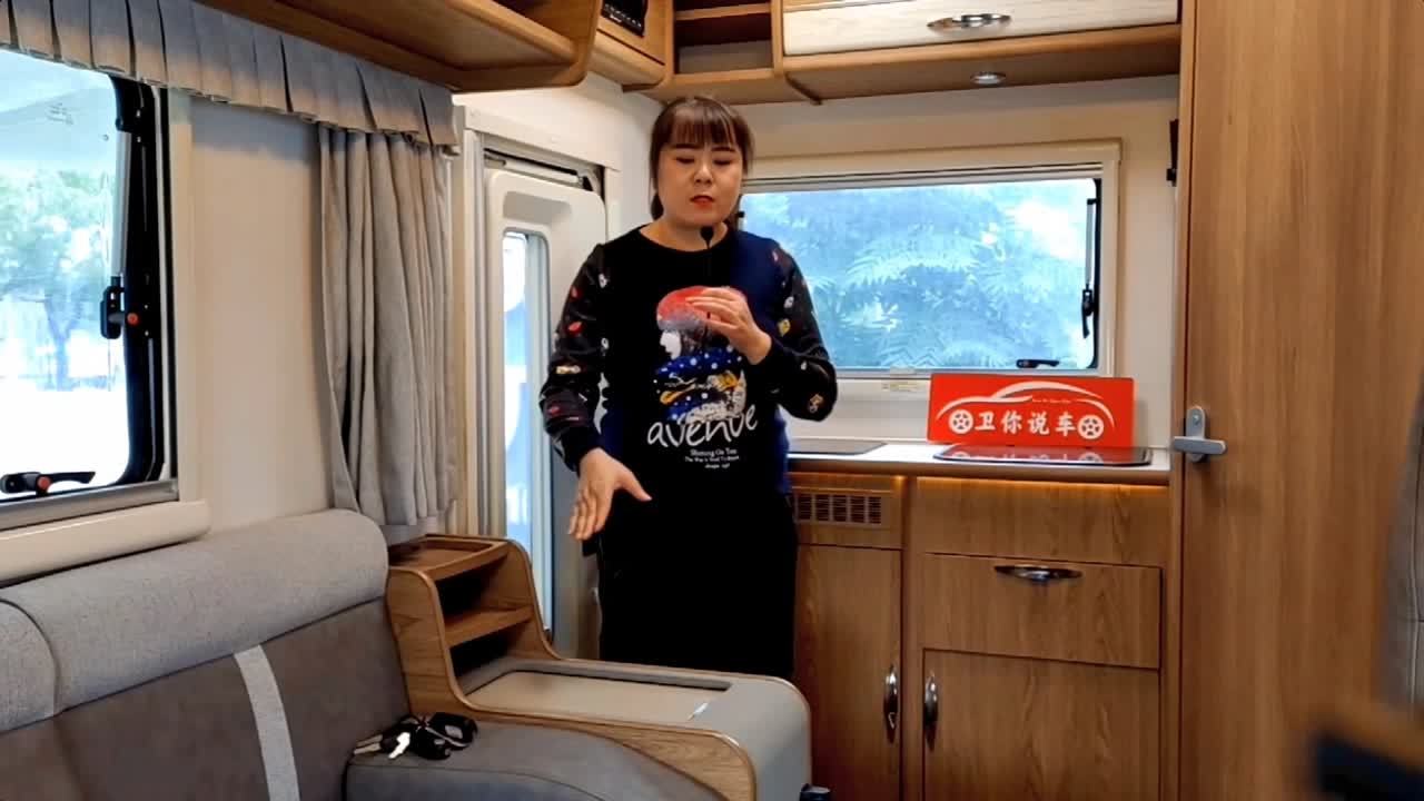 依维柯房车:这款车还有商务范儿