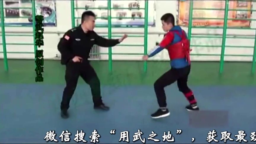 特警亲身实战伸缩棍3分钟教会你,学会了制服歹徒很简单!