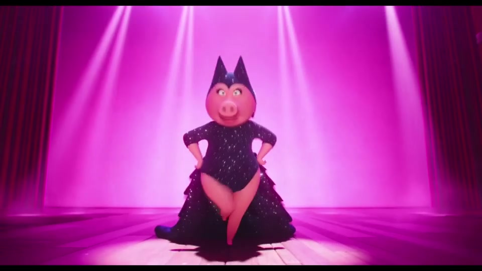 【霉霉】你霉的歌《Shake It Off 》出现在《欢乐好声音》的电影片段。