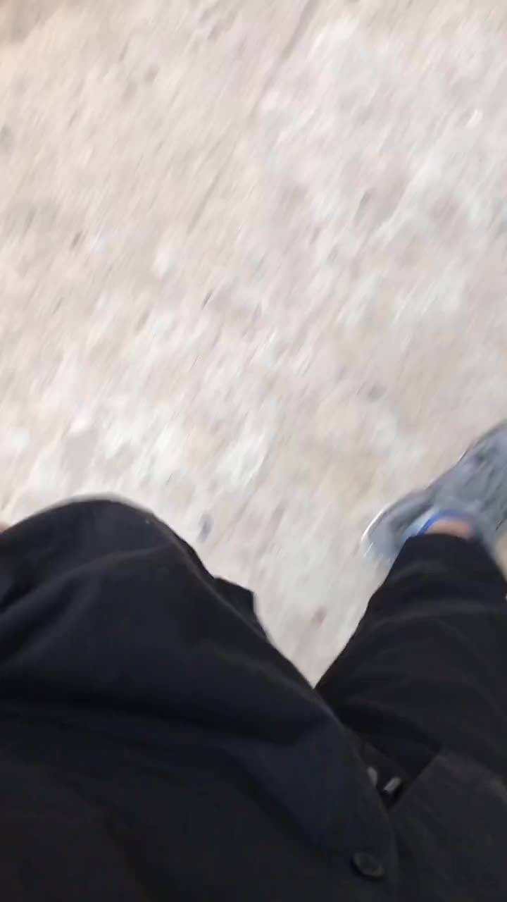 我觉得不能再隐藏自己的身份了