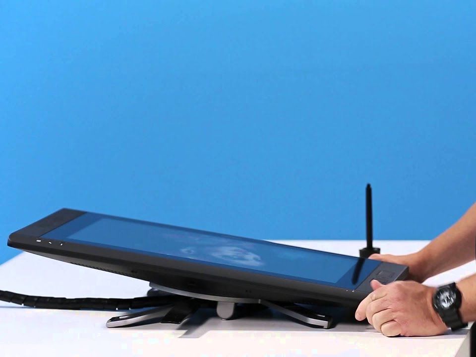 Cintiq创意数位屏——对比一下支架