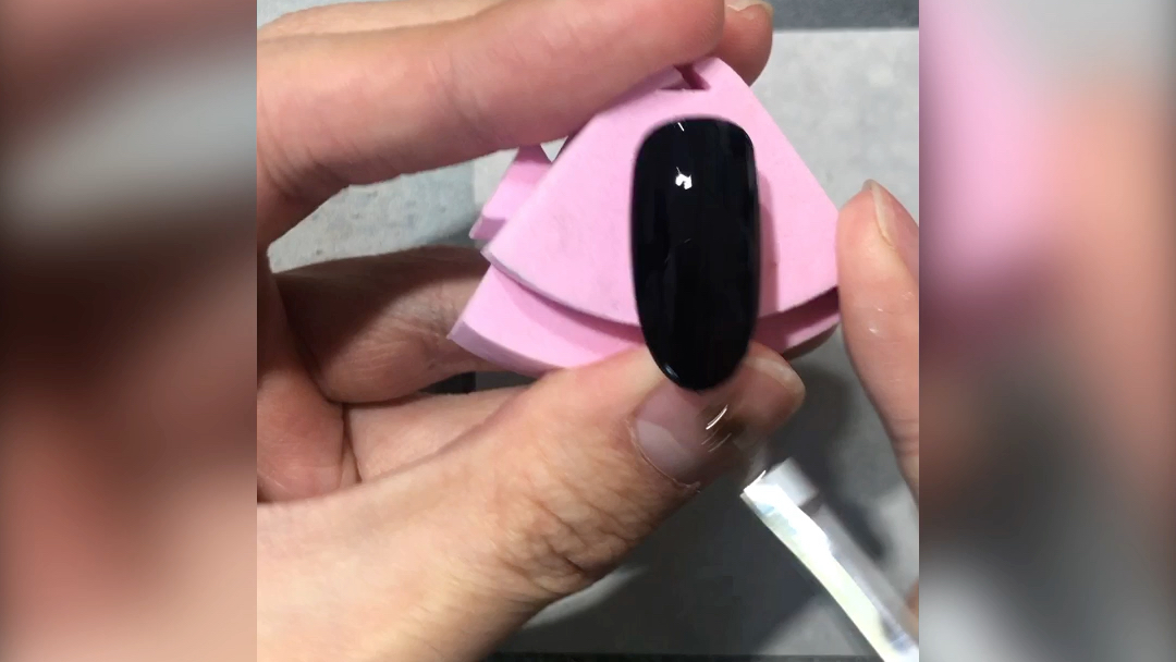 关于琉媚美甲混合透明的特点简单概括