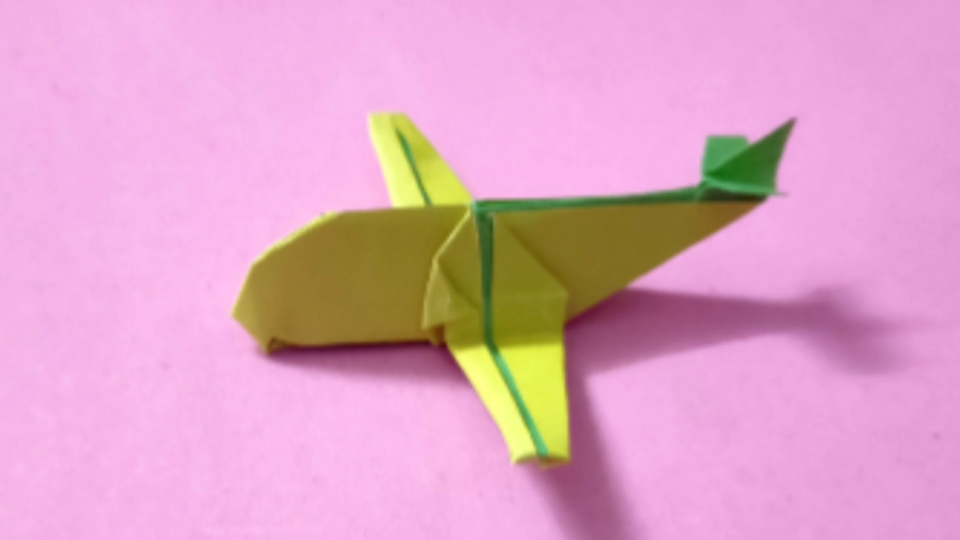 折纸教程:教你折架逼真的飞机模型,步骤详细看完你也会,熊孩子都喜欢