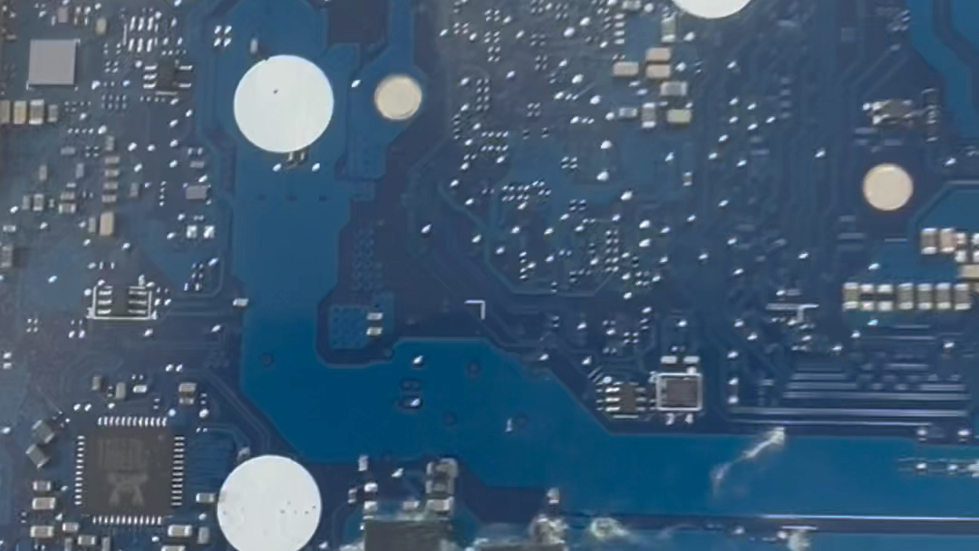 华硕天选3进水不开机,FX506主板进水维修,芯片更换成功修好