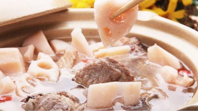 这样做排骨炖莲藕,好吃的不得了